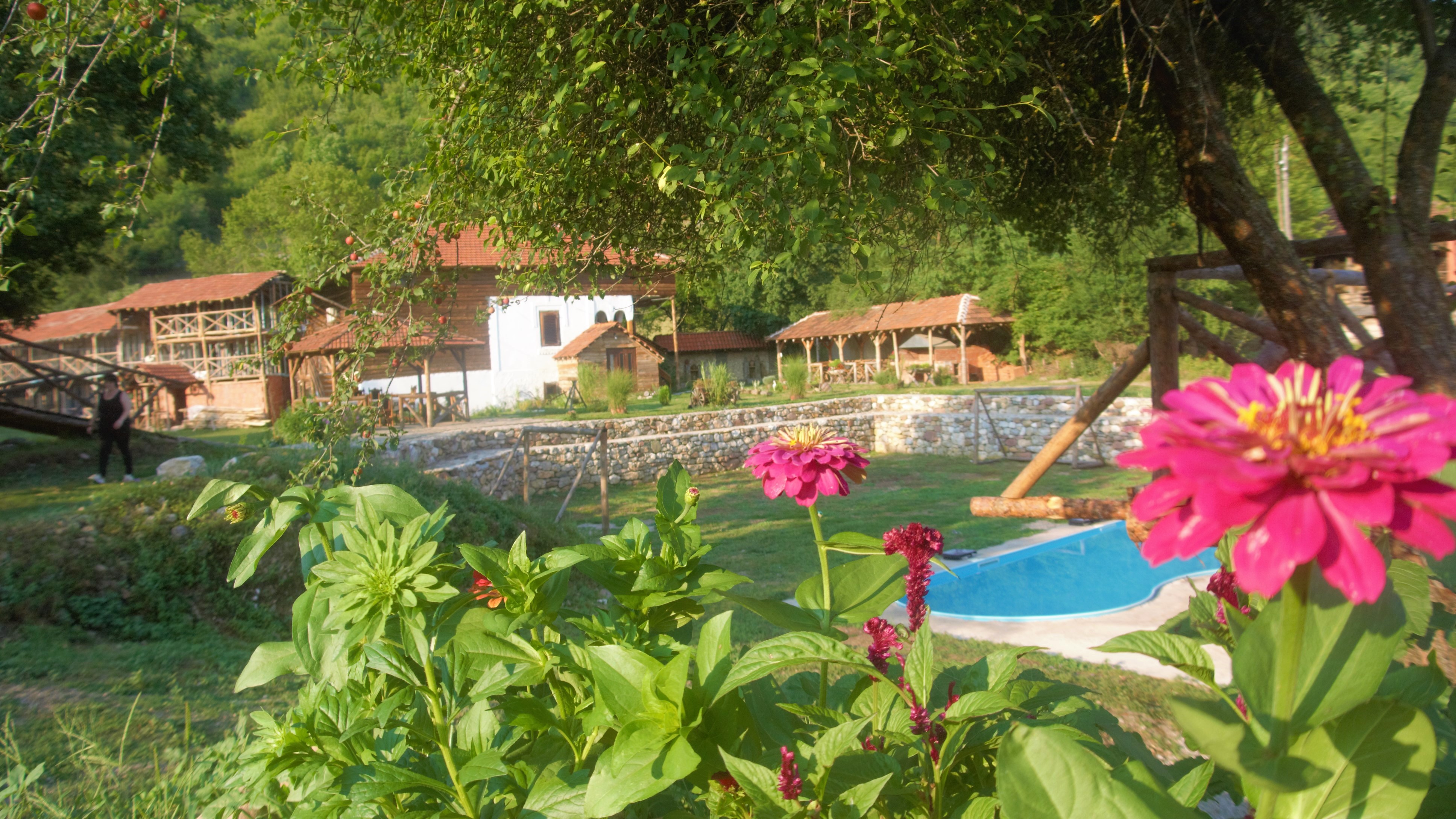ETNO SELO STARA PLANINA | Smeštaj Stara planina | Skijanje | Sobe Kalna
